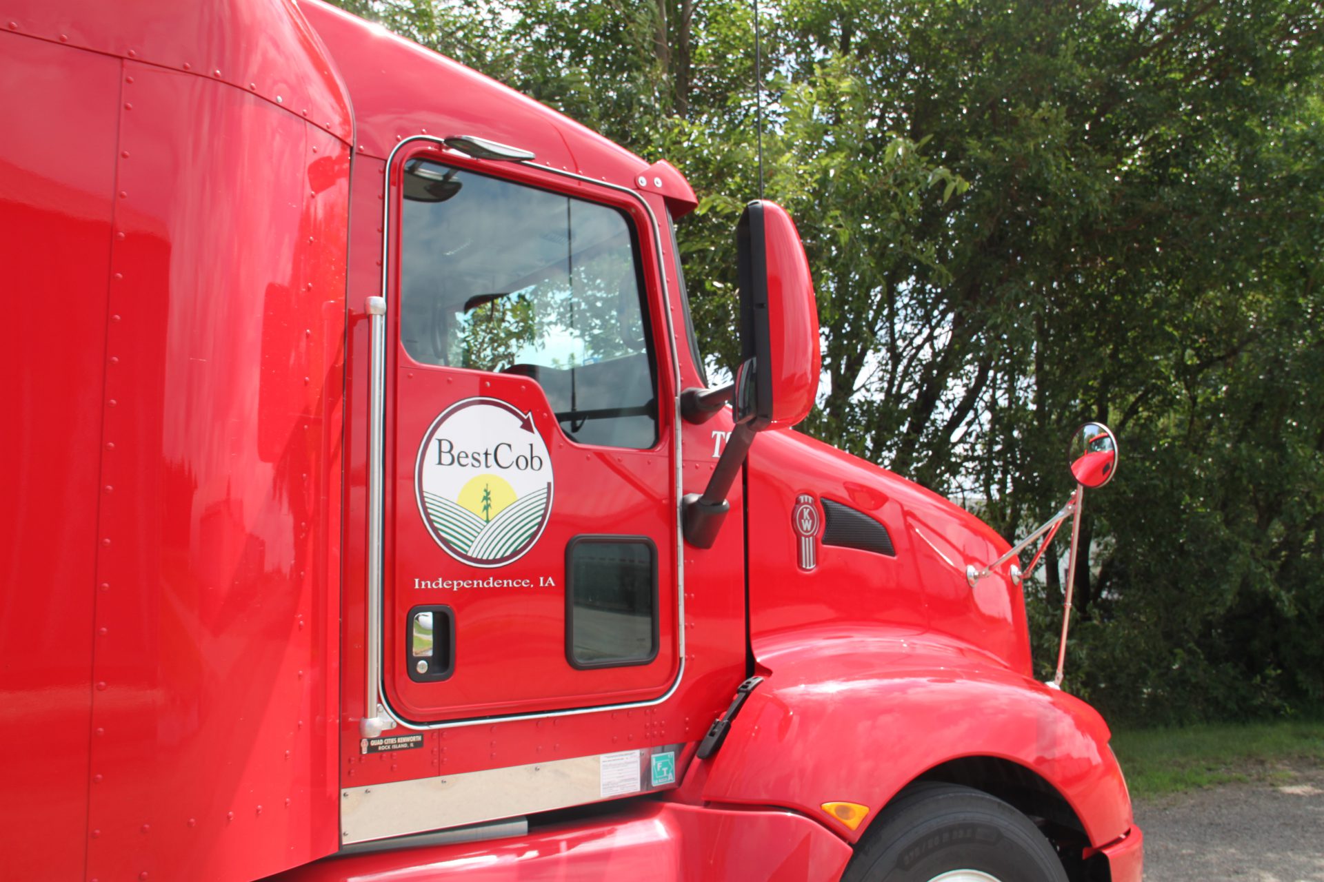 Best Cob Truck Close Up - Best Cob